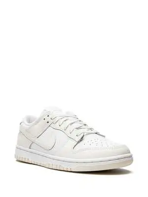 Nike Dunk Low Sneakers - White