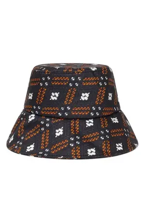 AUTUMN ADEIGBO Diamond Pattern Knit Bucket Hat