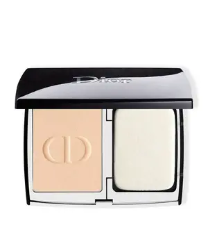 Dior Forever Natural Velvet Compact Foundation Beige