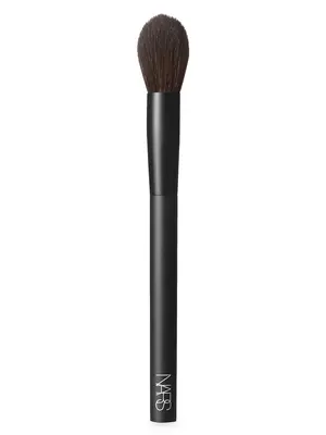 NARS 15 Precision Powder Brush - One-color