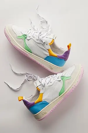 Oncept Phoenix Sneakers Cosmic