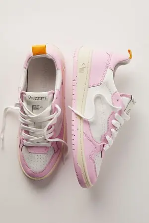 Oncept Phoenix Sneakers Pink