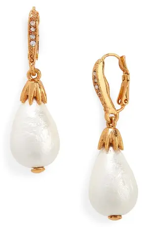 Oscar De La Renta Small Imitation Pearl Drop Earrings - Gold
