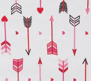 DESIGN IMPORTS 14' X 108' Hearts & Arrow Print Ble Runner