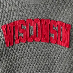 PRESSBOX Heather Charcoal Wisconsin Badgers Quilted Pullover Sweatshirt
