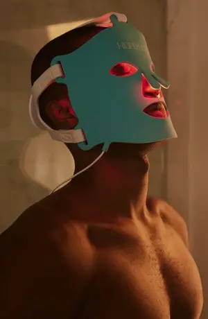 HIGHERDOSE Red Light Face Mask - Blue