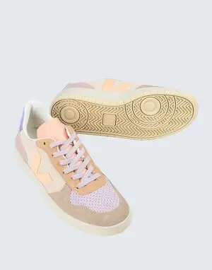 VEJA V- Leather Sneakers - Beige