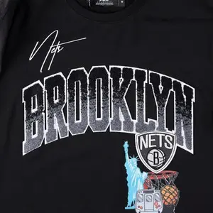 PRO STANDARD Brooklyn Nets Hometown Chenille T-shirt