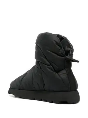 PIUMESTUDIO Padded Ankle Boots