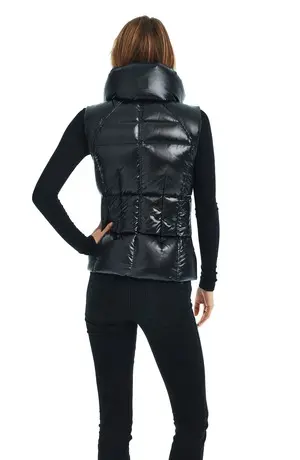 Sam. Freedom Puffer Vest