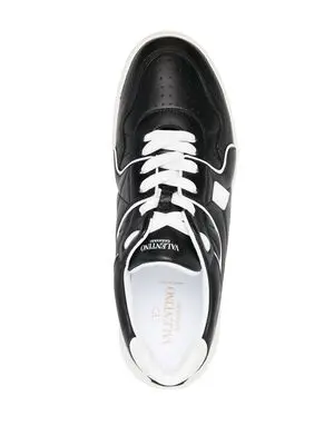 Valentino Garavani One Stud Low-top Nappa Sneakers - Black