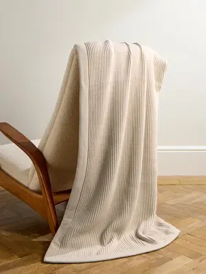 Brunello Cucinelli Ribbed Cashmere Blanket - Neutrals