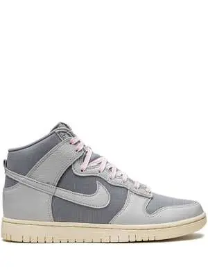 Nike Dunk Hi Retro Certified Fresh Sneakers - Grey