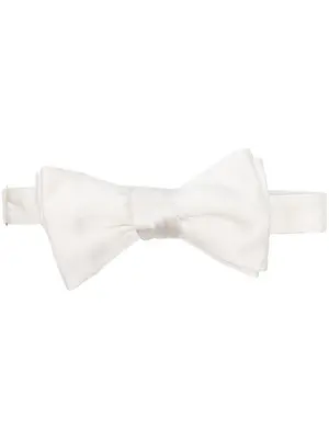 MAISON MARGIELA Silk Bow Tie - White