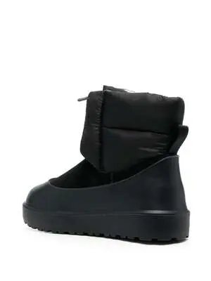 UGG Maxi Toggle Ankle Boots