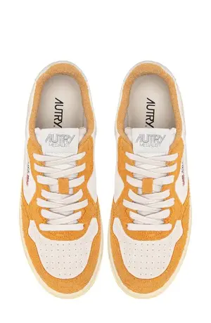 AUTRY Medalist Low Top Sneakers - Orange
