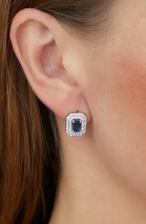 SAVVY CIE JEWELS Halo Stud Earrings - Blue