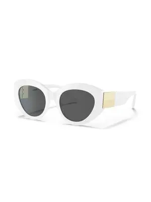 Burberry Sophia Logo-plaque Sunglasses