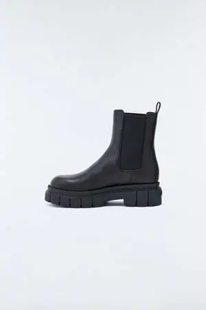 Mackage Storm-u Leather Chelsea Boots - Coffee