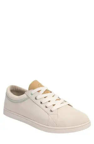 REVITALIGN Avalon Sneaker White