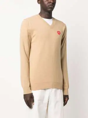 Play Comme Des Garcon Heart-patch V-neck Sweater - Neutrals
