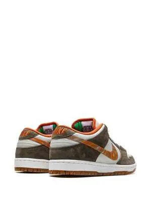 Nike X Crushed Dc Sb Dunk Low Pro Qs Sneakers