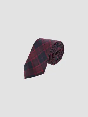 Trafalgar Holiday Kincade Plaid Tie - Red