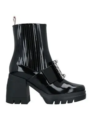 ROGER VIVIER Ankle Boots In Soft Leather