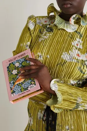 OLYMPIA LE-TAN William Morris Coloring Book Embroidered Appliquéd Canvas Clutch