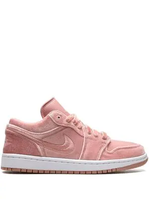 JORDAN Air 1 Low Se Velvet Sneakers - Pink