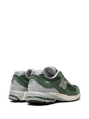 NEW BALANCE 2002r Sneakers - Green