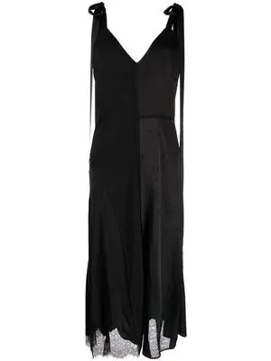 Goen.j Trimmed Dresses