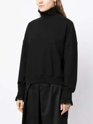 Goen.j Crochet Collar Sweatshirt