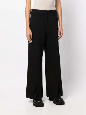 Goen.j Wide-leg Cargo Trousers