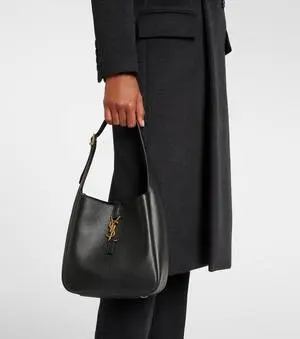 Saint Laurent Le 5 À 7 Small Leather Shoulder Bag - Black