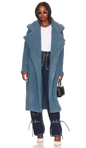 SNDYS. Teddy Coat