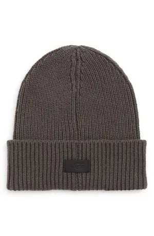 UGG Ribbed Beanie