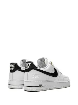 Nike Air Force 1 '07 Lv8 Sneakers - White