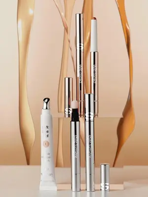 Sisley Stylo Correct - Light 1