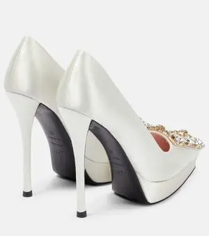 ROGER VIVIER Flower Strass Platform Pumps