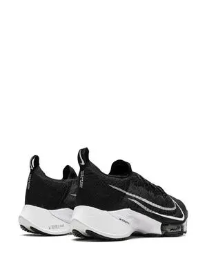 Nike Air Zoom Tempo Next% Sneakers