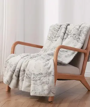 BERKSHIRE Brighton Marble Fur Throw - One-color