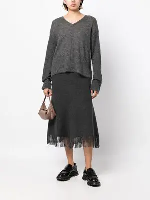 Goen.j V-neck Knitted Sweater - Grey