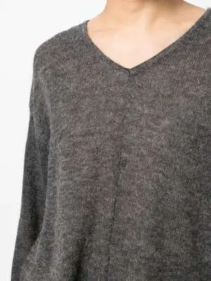 Goen.j V-neck Knitted Sweater - Grey