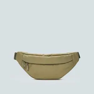 Everlane Renew Transit Fanny Pack Nutria/beech
