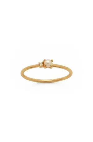 MADE BY MARY Petite Pearl Ring - Gold