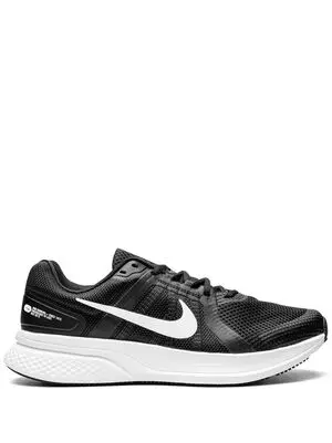 Nike Run Swift 2 Sneakers