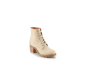 THE FRYE COMPANY Sabrina 6g Lace Up Boots