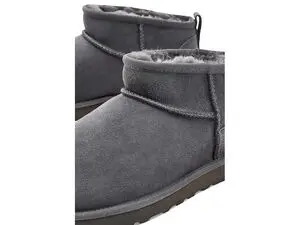 UGG Classic Ultra Mini Boots - Gray