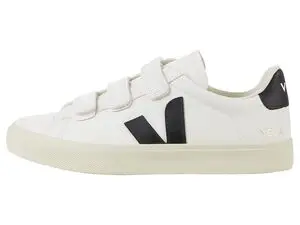 VEJA Recife Logo Low Top Sneakers With Velcro Closure - White